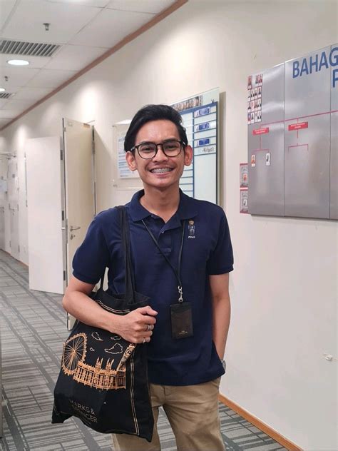 Aizuddin Abdul Ghani On Linkedin My 4 And A Half Years Ended In 1 Tote Au Revoir Et Merci