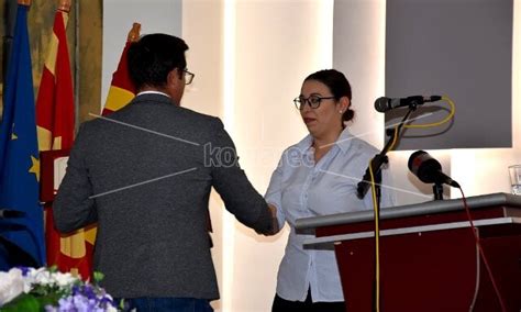 НА СВЕЧЕНАТА СЕДНИЦА НА СОВЕТОТ НА ОПШТИНА КОЧАНИ ДОДЕЛЕНИ НАЈВИСОКИТЕ ОПШТИНСКИ НАГРАДИ Комарец