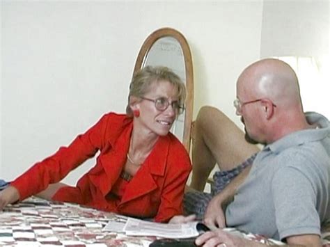 Katee Is A Sex Starved Milf Amateur Xxx