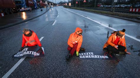Klimaschutz Gruppe Das Ist Der Aufstand Der Letzten Generation