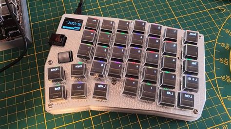 Raspberry Pis Pico Keyboard Is Fitted With Oled Keypads Game News 24