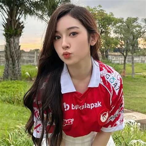 Profil Dan Biodata BTR Regie Lengkap Agama Umur Perjalanan Karier Dan Fakta Menarik In