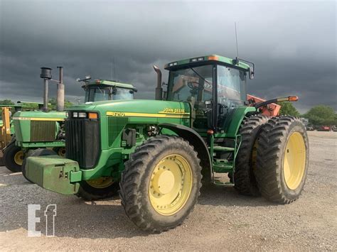 JOHN DEERE 8210 | Online Auctions | EquipmentFacts.com