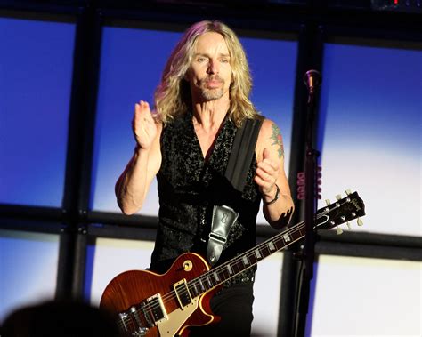Tommy Shaw