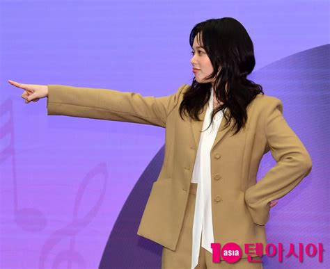 정지소 러블리한 그녀오늘도 이쁨ten포토 텐아시아