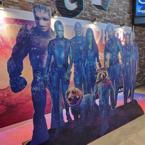 익스트림무비 가디언즈 오브 갤럭시 1편2편 연속상영 해서 관람했습니다