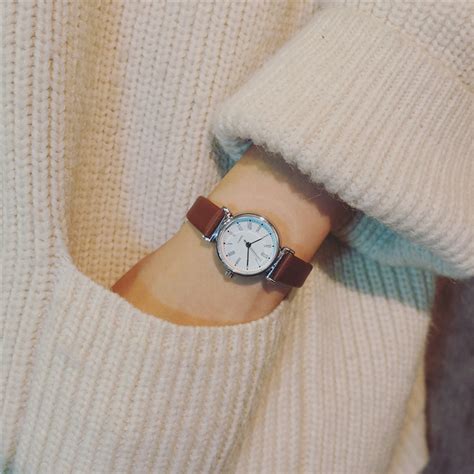 手表女生复古森系文艺小清新学生韩版简约休闲学院风小巧ulzzang 虎窝淘