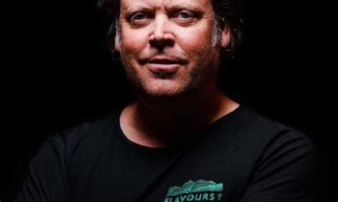 Charley Ottley Avem Atâtea Conace în Oltenia Care Se Prăbușesc