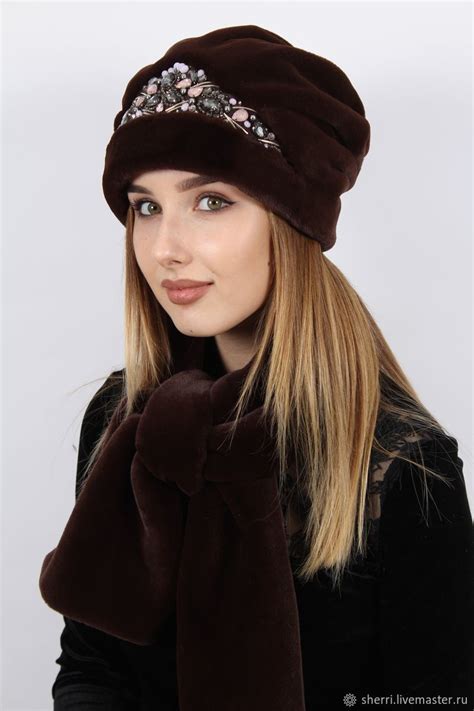 Шапка Натали с вышивкой Шоколад купить в интернет магазине Ярмарка Мастеров по цене 4800