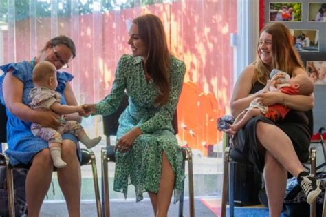 Кейт Міддлтон показує як виглядає ідеальна сукня на літо Womanel