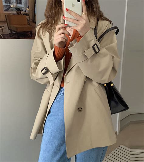 브링 클래식 더블버튼 숏 트렌치코트