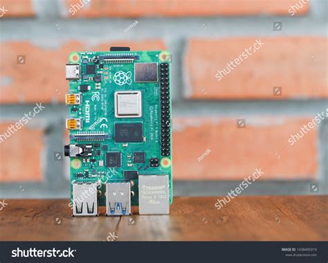 681 Raspberry Pi Board Images Stock Photos Vectors Shutterstock