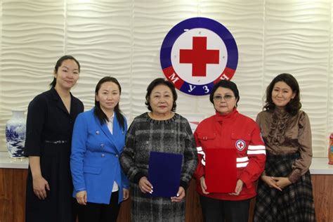 БАЯРТ МЭДЭЭ ШИНЭ ҮЕ СУРГУУЛЬ