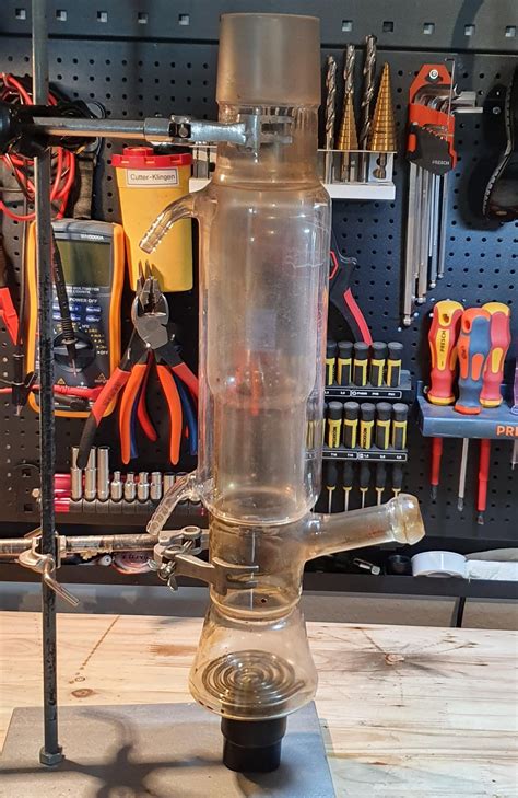 I Bought Part Of An Old Glass Diffusion Pump And Plan On Rebuilding It Rchemistry