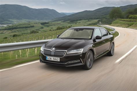 Skoda Superb (Шкода Суперб) - цена, отзывы, характеристики Skoda Superb