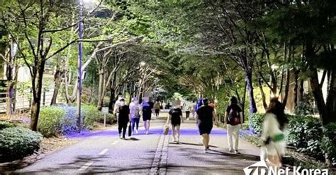 결혼식·장례식 친족 아니어도 49인까지 허용