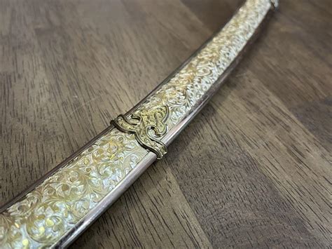 【アンティーク】鳥頸太刀拵 衛府太刀拵 細太刀拵 模造刀 太刀 日本刀 レトロ メルカリ