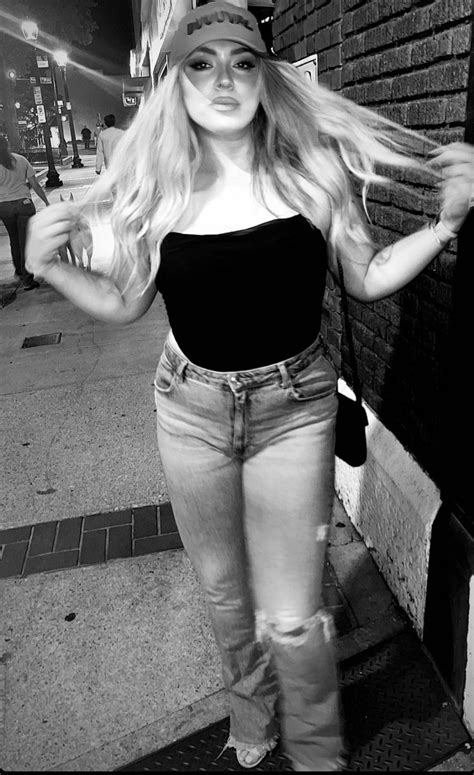 Margaret Ann Carters Feet