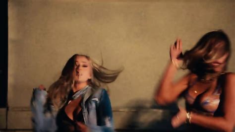 Sexy Mama Me Tate Mcrae Singing Its Ok Im Ok Official Video Eporner