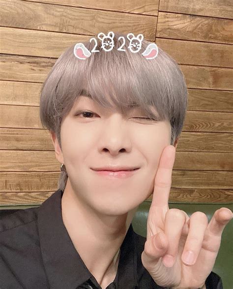 Pin Su Bts