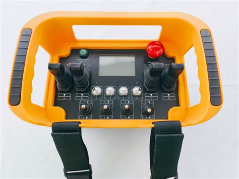 起重机遥控器 行车遥控器 塔吊遥控器 工业遥控器厂家 工业无线遥控器 工业遥控器 工业无线遥控器厂家 南京帝淮电子科技有限公司