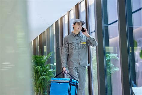 Delivery Boy Picture And Hd Photos Free Download On Lovepik