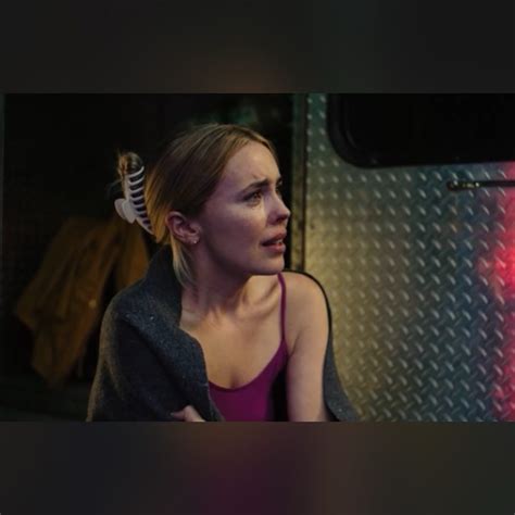 Kirsten Comerford Kirstmford • Instagram Photos And Videos