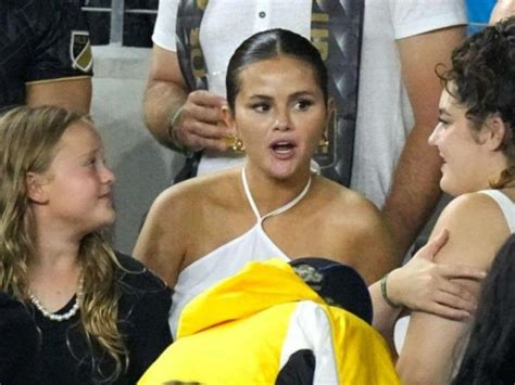 Watch: Selena Gomez's Shocked Reaction To Messi Missing The Goal Is Winning Over Internet