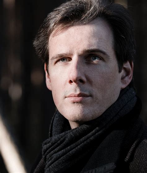 Timothy Sharp Baritone Short Biography