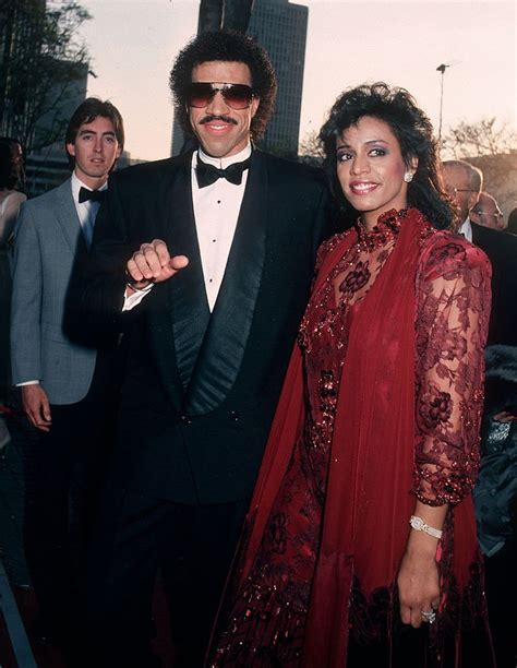 Lionel Richies 1st Wife Brenda Harvey — Facts About American Idol