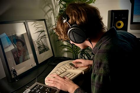 Audeze Catches Up With Producer And Mix Engineer Erik Brauer