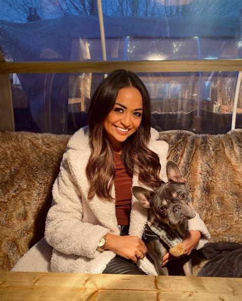 Meet Jules Breach The Stunning Fox Sports Host For Summer Soccer