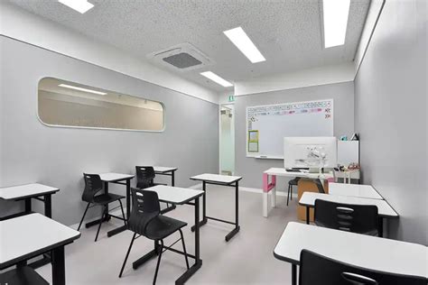 깔끔한 모던 미니멀 21평 영어 학원 인테리어 수원 권선구 곡반정동