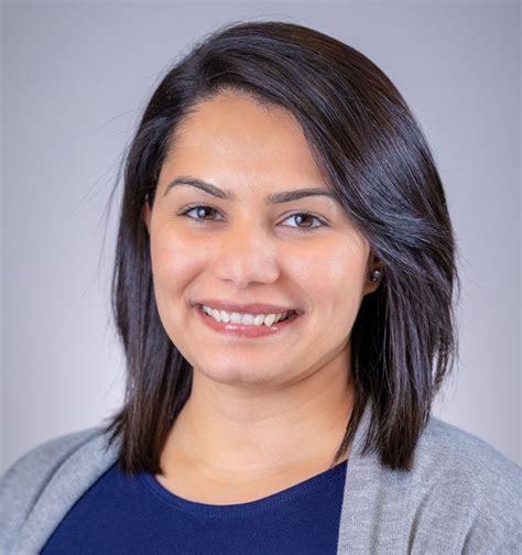 Foster Mentor Shaili Guru Offers 3 Tips To Transition To Ai Product Management By Uw Foster