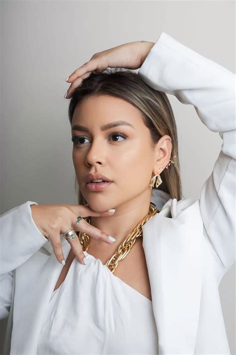 Alex Lima “toda Glória A Ti Nossa Senhora Aparecida Pelas Alegrias