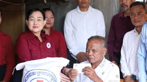 លោកជំទាវ ប៉ាង ដានី អភិបាលរងខេត្ត និងជាអនុប្រធានអចិន្ត្រៃយ៍