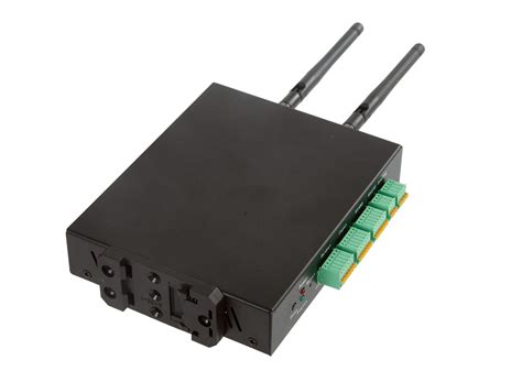 Edatec CM4 Industrial RaspberryPi Dk