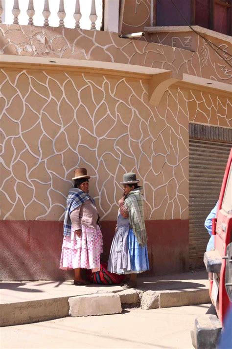 Cholitas Wrestling Story Hero Traveler