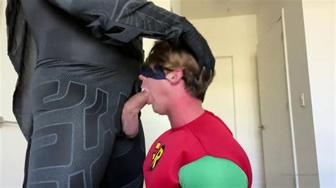 Aiden Marlo Robins Ass Gets Drilled By Batman Eporner