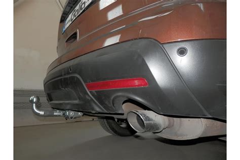 Полностью оцинкованный фаркоп GALIA для Ford Explorer 2011-2019 ...