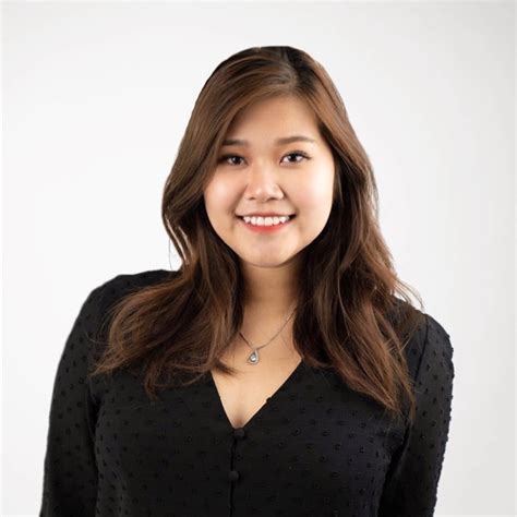 Mia Nguyen Financial Services Professional New York Life Insurance