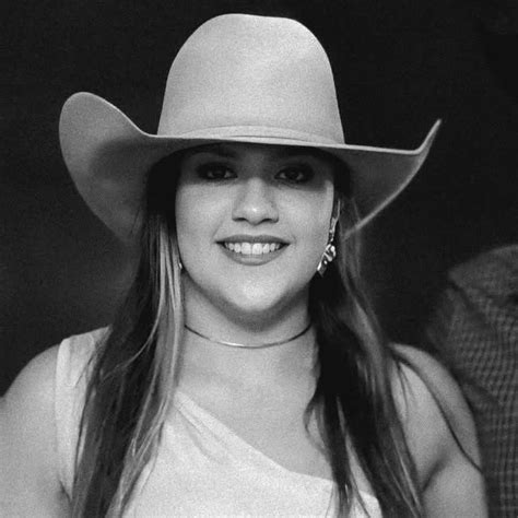 Manuela Rodriguesmanuela • Threads Say More