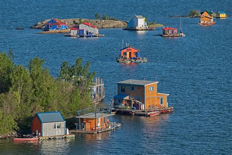 Houseboats, Yellowknife, NWT | Timothy Neesam | Flickr