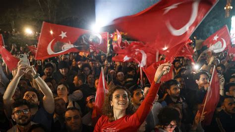 თურქეთი უნიკალური პოლიტიკური ცვლილებების წინაშე Youtube