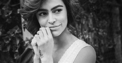 7 Typical Traits Of An Extroverted Introvert That Could Help You Define If You Are One