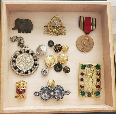 Vintage Smalls Small Miniatures I Spy Display Pieces Metal World War 2 Military