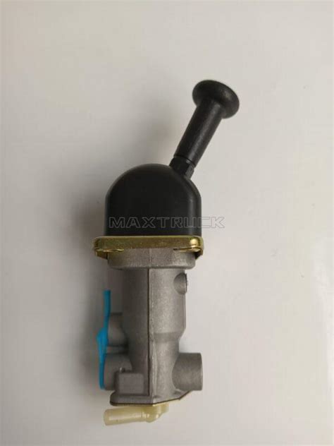 Wabco Hand Brake Valve For Iv 98400195 Mercedes Benz 0014301881