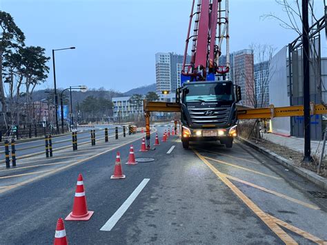 2024 02 29 아침조회 안전의날 옥탑층 콘크리트 타설 소화배관작업 입상피트 견출작업 1층 조적작업 창호상하부 눈썹턱 설치 옥상파라펫타설 Ncmn 비전센터