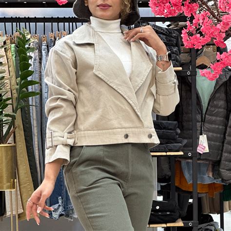 کت کبریتی کوتاه یقه انگلیسی شهر پوشاک