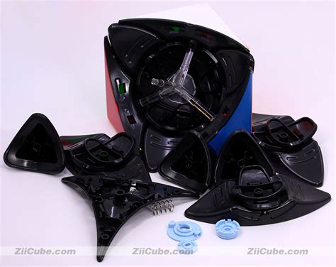 Moyu Magnetic Ivy Cube Maple Leaf Skewb []